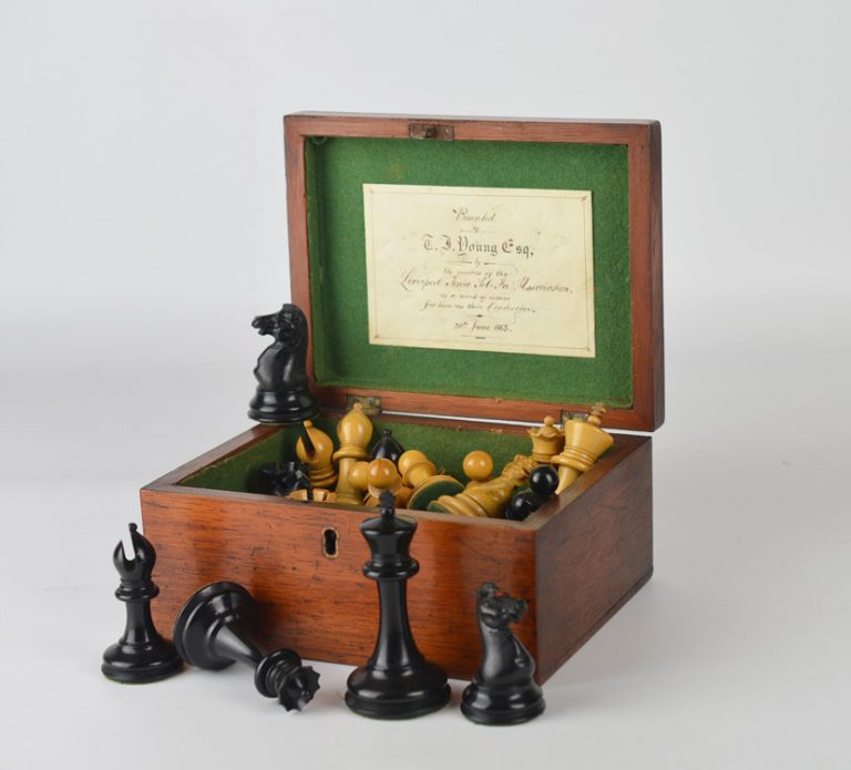REF1522 Jaques presentation set & Box - Antique Chess Shop