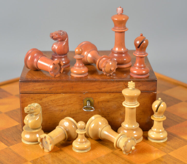 REF3160 Tagua nut Staunton chessmen, Box & board. - Antique Chess Shop